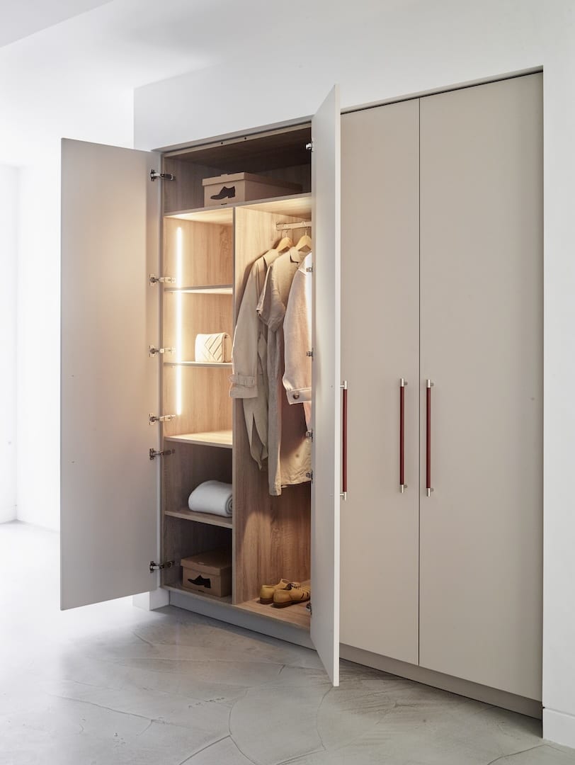 wardrobe - Direct Kitchens